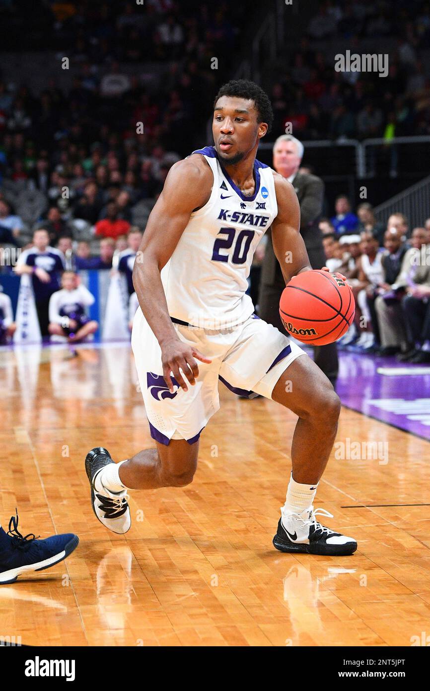 SAN JOSE, CA - MARCH 22: Kansas State forward Xavier Sneed (20) drives ...