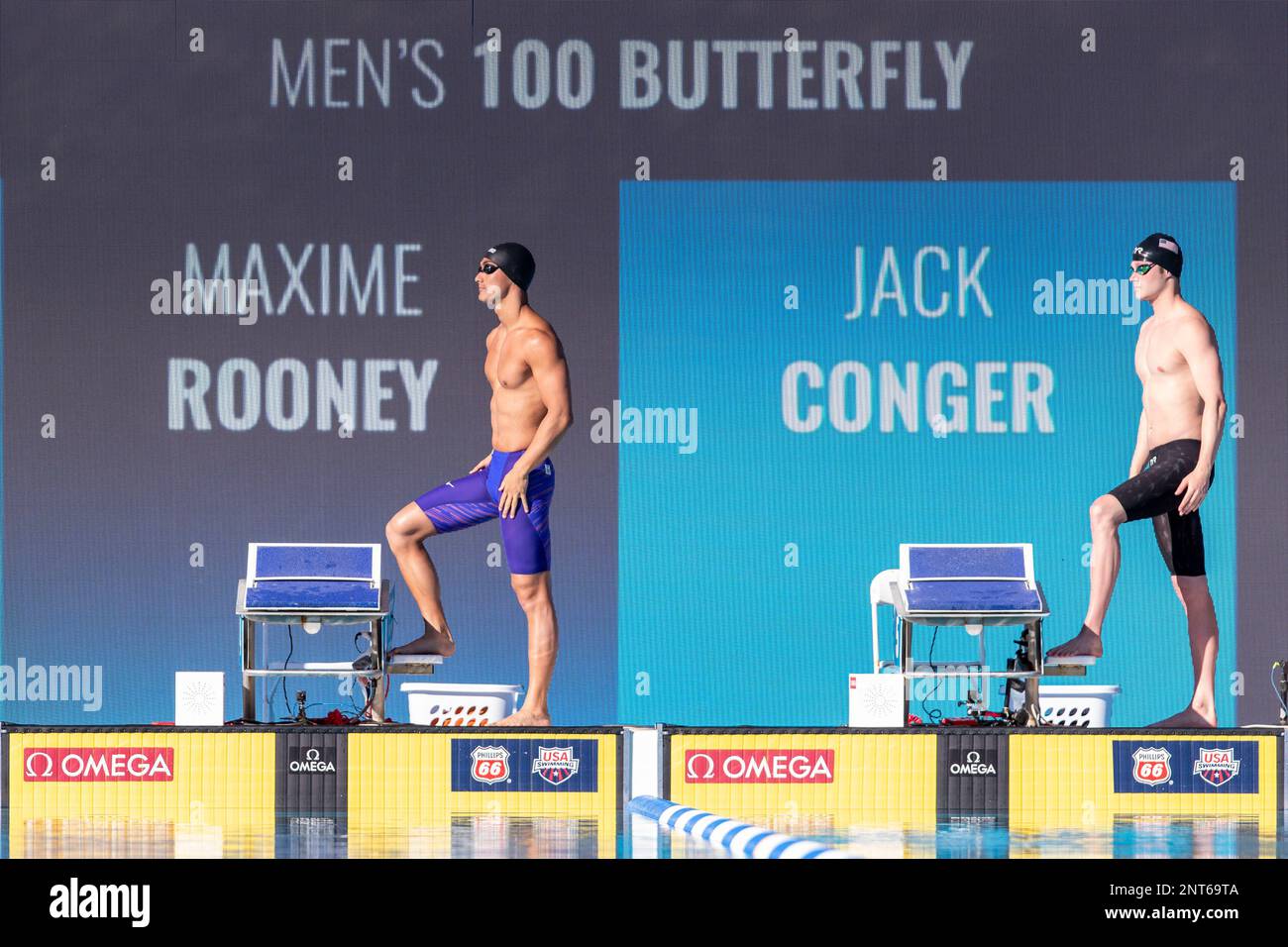STANFORD, CA - AUGUST 02: PLS swimmer Maxime Rooney and CAV swimmer ...