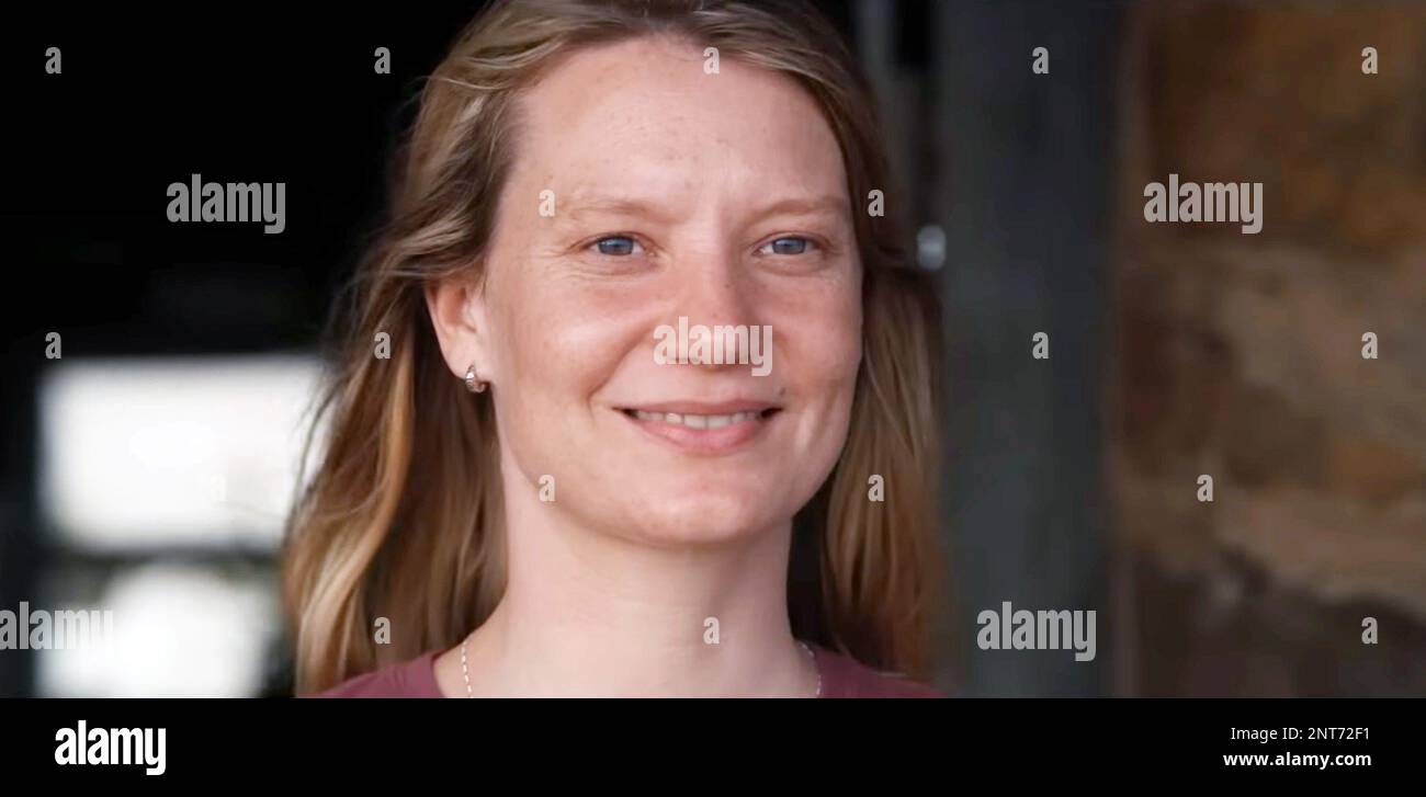 BLUEBACK, Mia Wasikowska, 2022. © Quiver Distribution /Courtesy Everett ...
