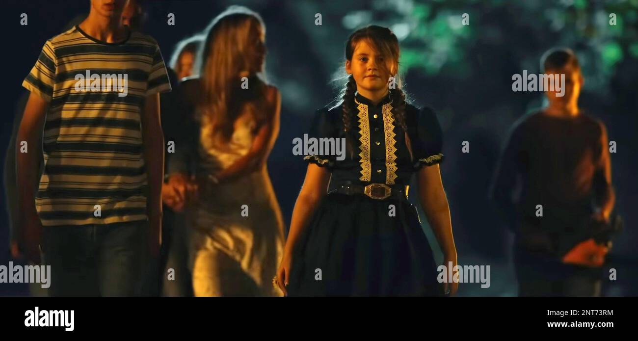 CHILDREN OF THE CORN, Kate Moyer (front), 2020. © RLJE Films /Courtesy ...
