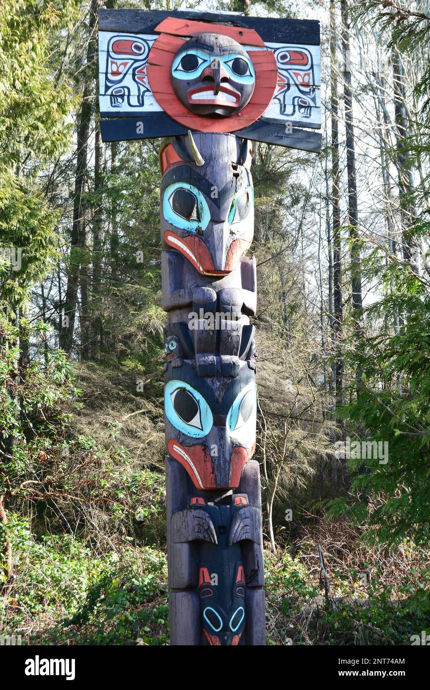 The totems of Stanley Park in Vancouver BC, Canada Stock Photo - Alamy