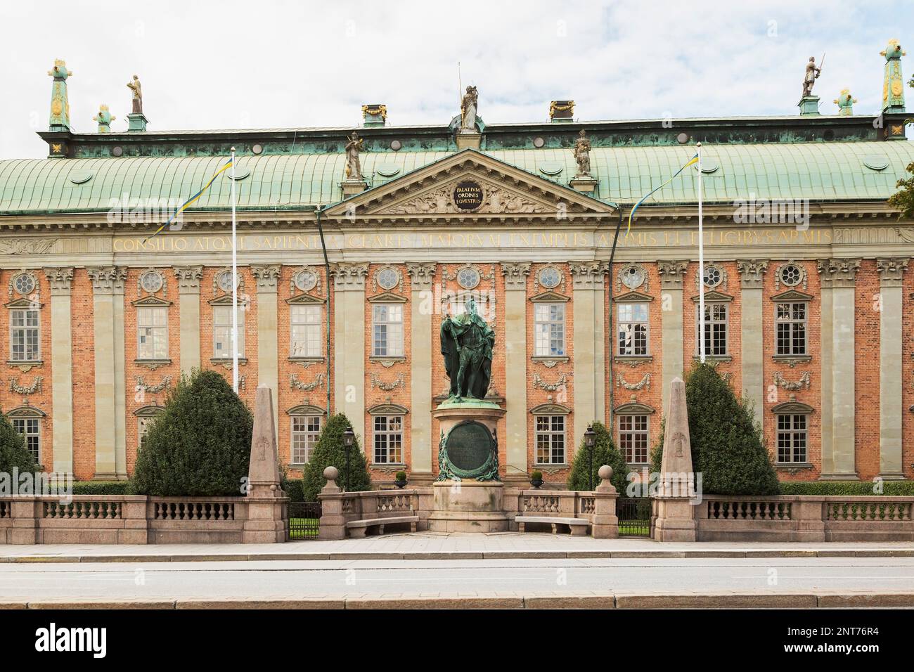 Riddarhuset or House of Nobility building with bronze statue of Gustavo ...