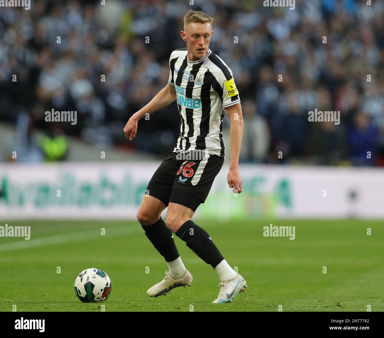 London, England, 26th February 2023. Sean Longstaff of Newcastle United ...