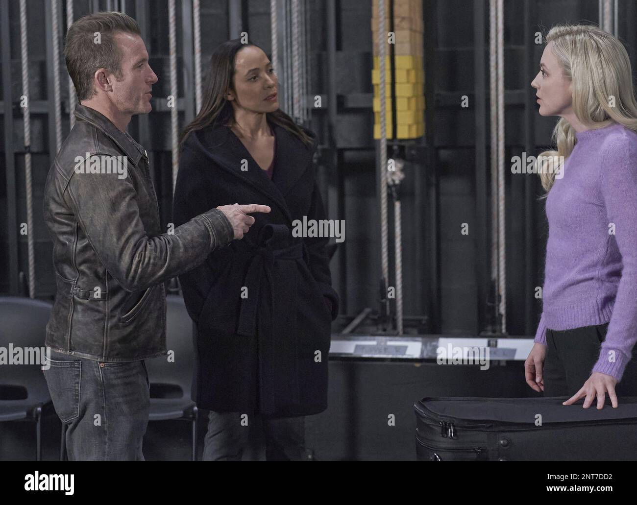 ALERT, (aka ALERT: MISSING PERSONS UNIT), from left: Scott Caan, Dania ...