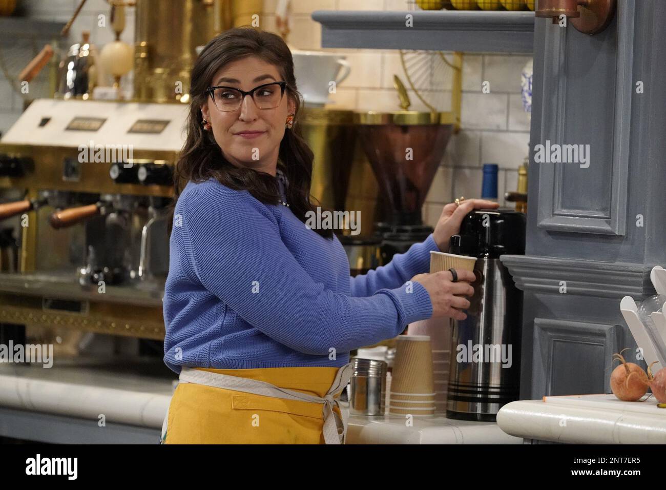 CALL ME KAT, Mayim Bialik, Call Me Cat's In the Cradle', (Season 3, ep ...