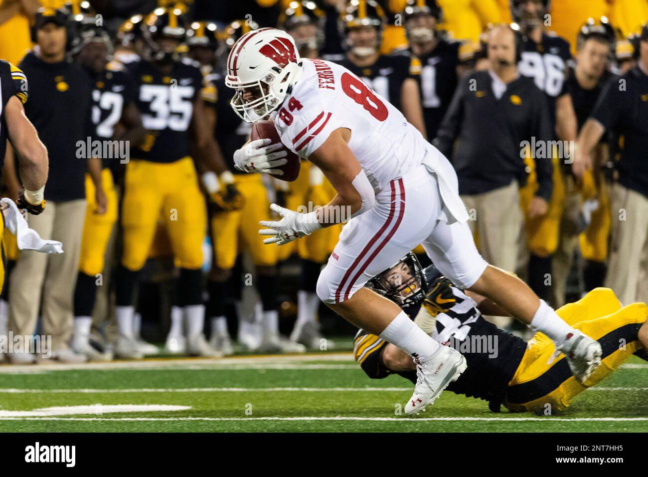 Wisconsin Badgers tight end Jake Ferguson (84) gains yardage on the ...