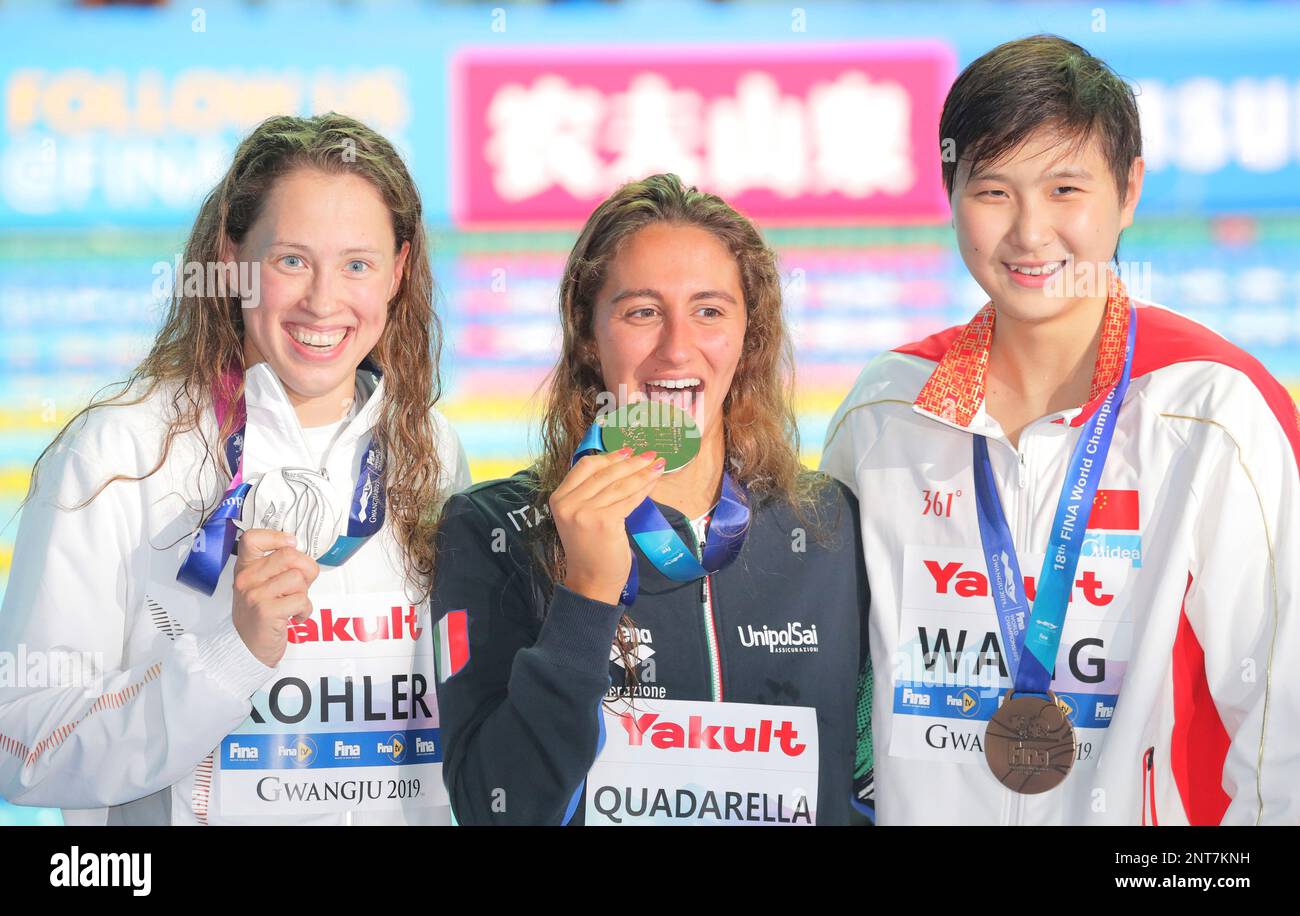 (L-R) Sarah KOHLER of Germany, second, Simona QUADARELLA of Italy ...
