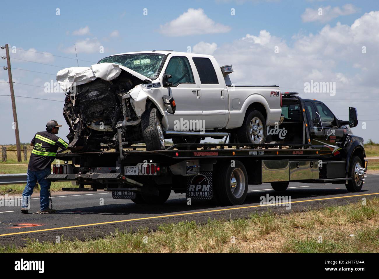 The Ford F-250 involved in a three-vehicle crash that left five dead ...