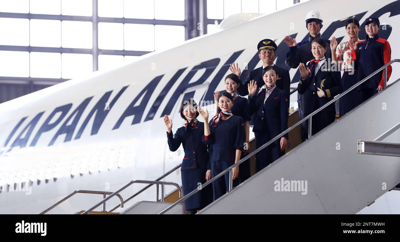 Japan Airlines Co., Ltd. (JAL) unveils new uniform for the first time ...
