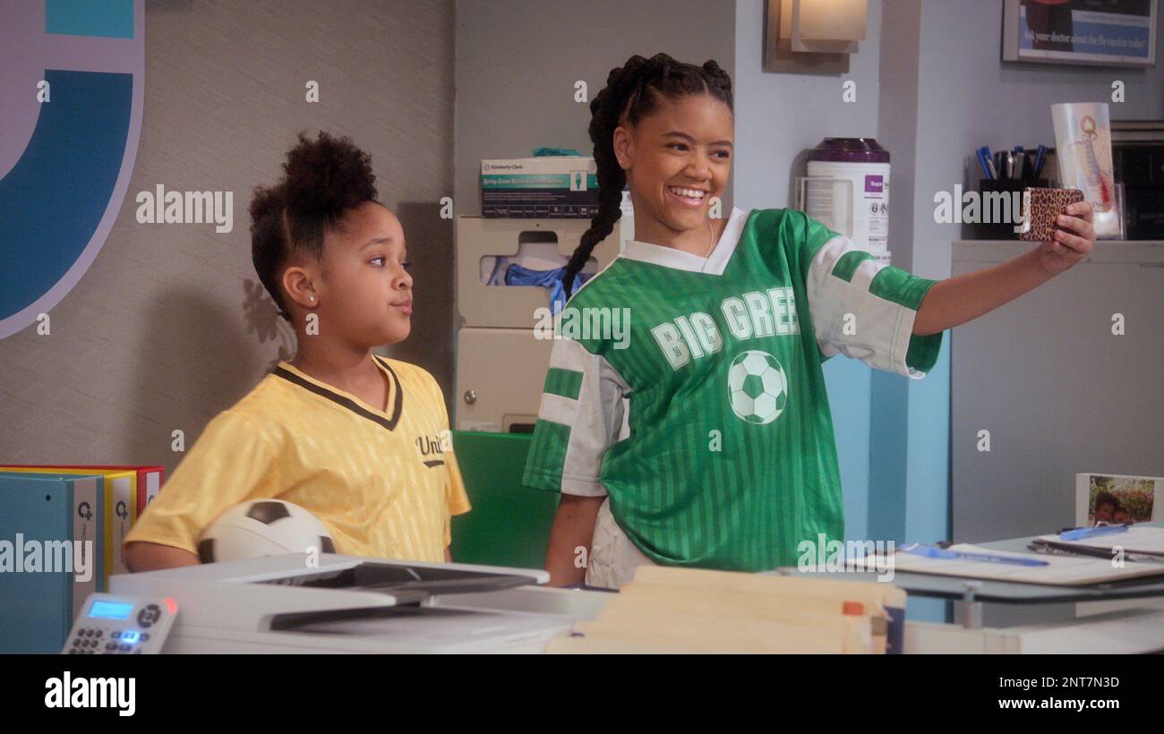 THE UPSHAWS, from left: Journey Christine, Khali Spraggins, 'Heart ...