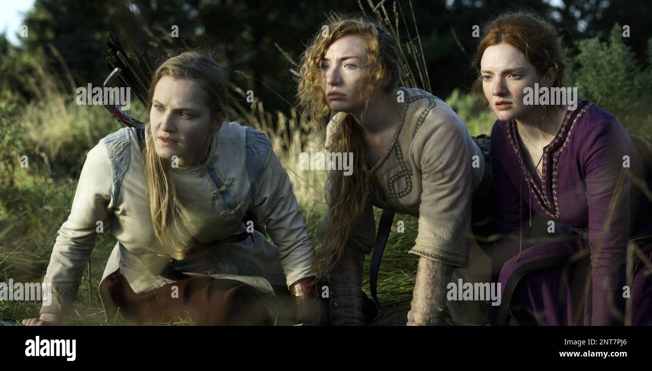 VIKINGS: VALHALLA, from left: Sofia Lebedeva, Ailbhe Cowley, Eleanor McLynn, Pecheneg', (Season ...