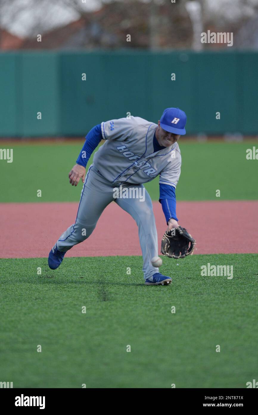 Hofstra University Pride shortstop Austin Gauthier (2) during game ...