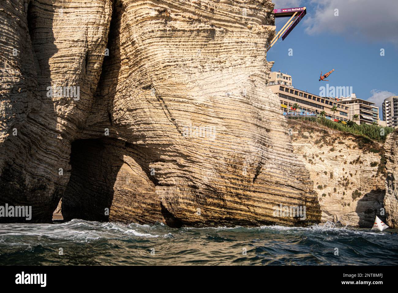 Reigning champions Gary Hunt (GBR) and Rhiannan Iffland (AUS) created ...