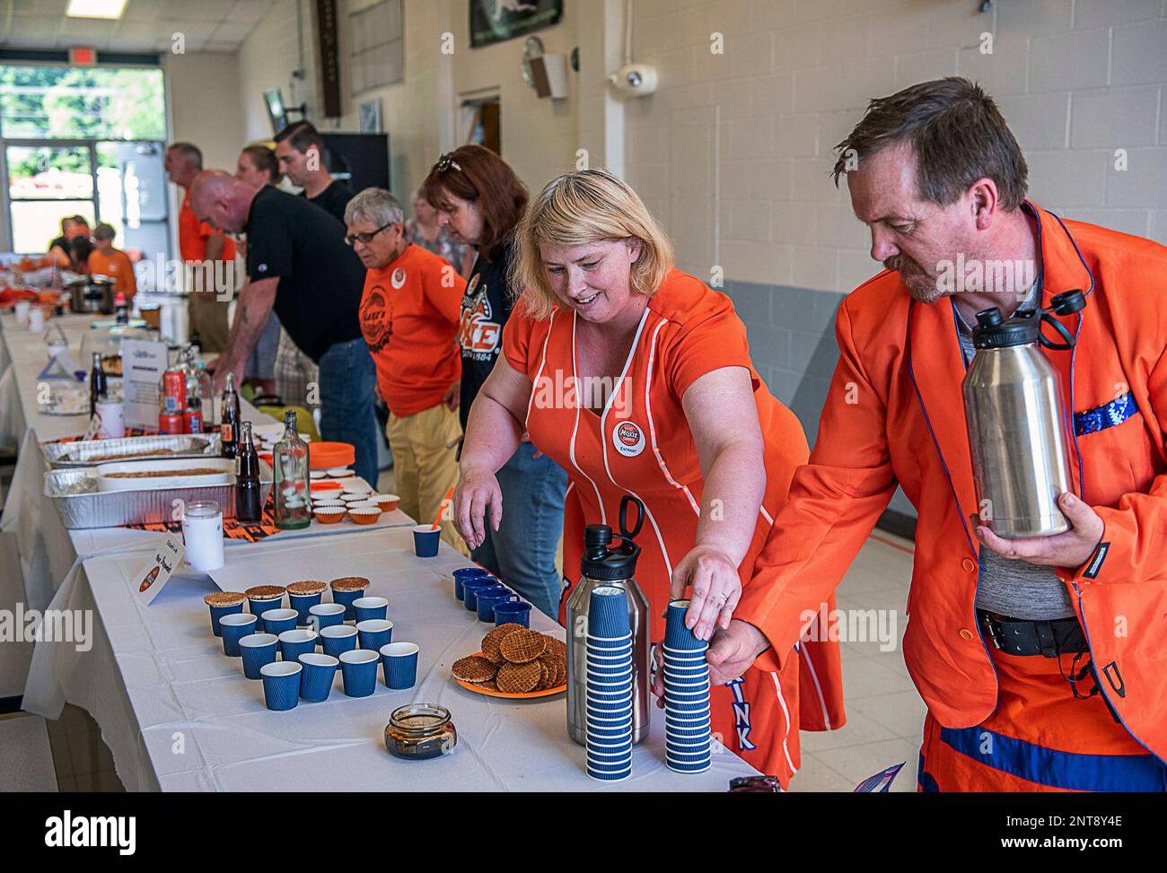 Elizabeth Leib and Graham Clarke from New Jersey enter their Moxie ...