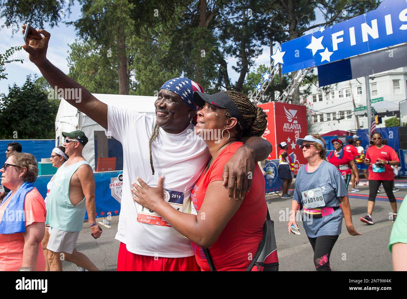 Ursula Smith (right) and Kevin Jones (left) takes a selfie at the ...
