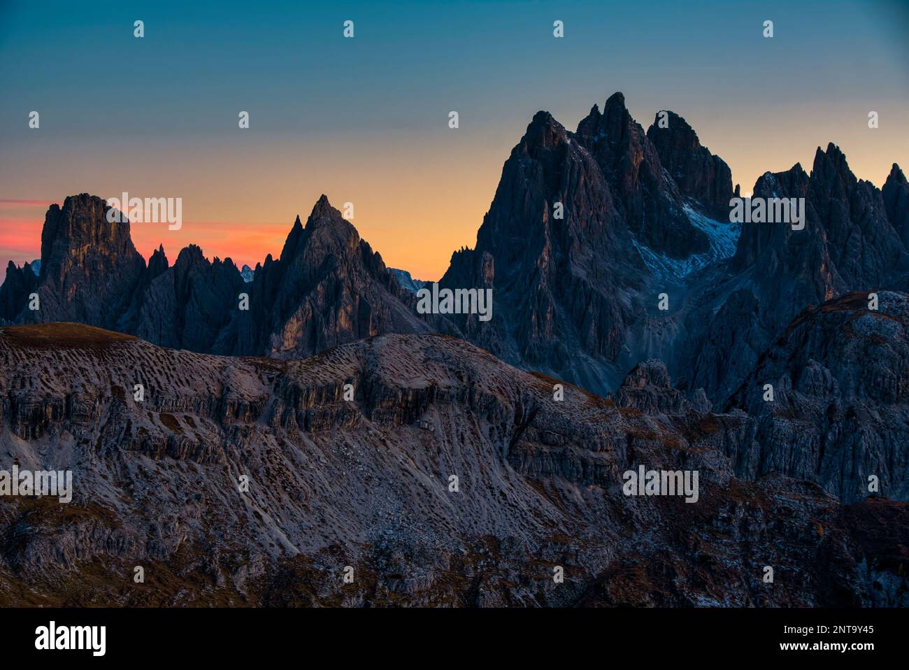 Hiking Tre Cime di Lavaredo floods you with an ocean of mountain ...