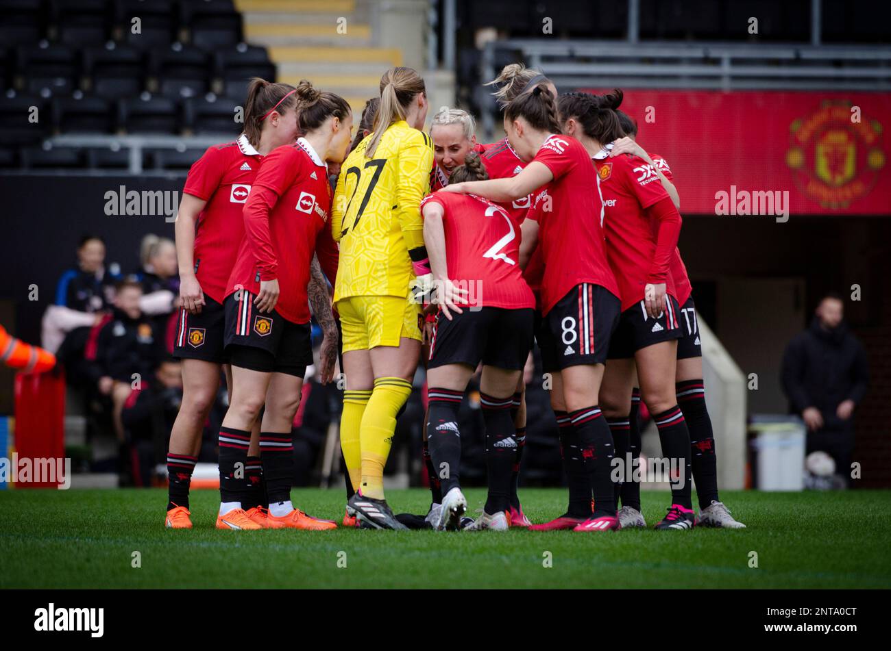 Durham women huddle hi-res stock photography and images - Alamy