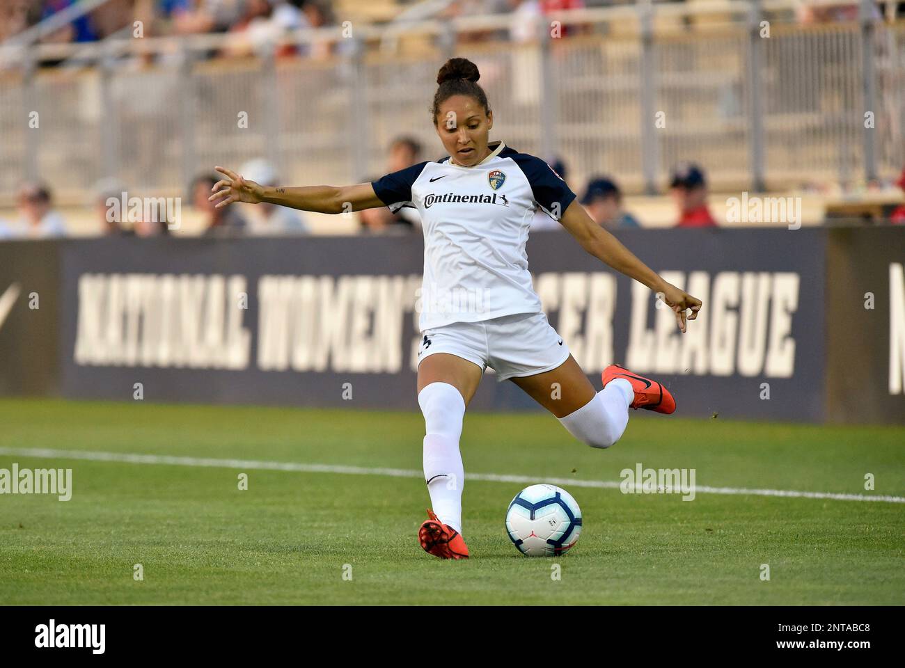BOYDS, MD - JUNE 29: North Carolina Courage defender Jaelene Hinkle (15 ...