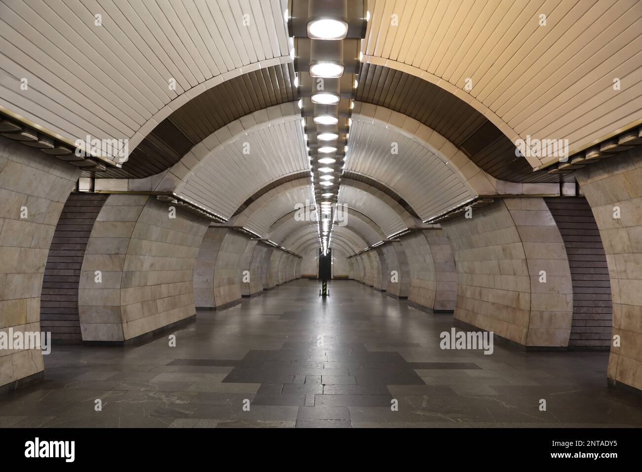 Spacious central hall hi-res stock photography and images - Alamy