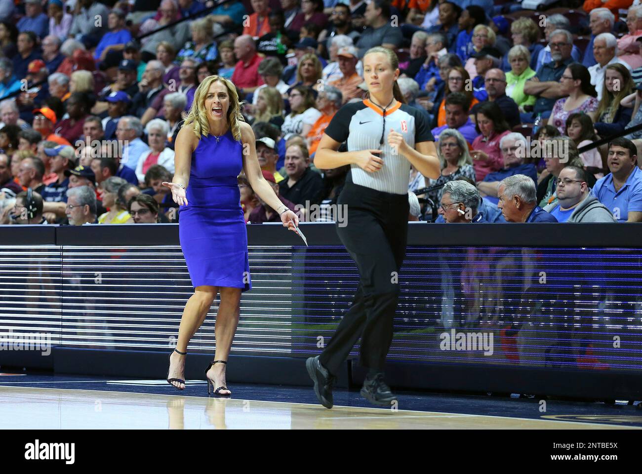 UNCASVILLE, CT - JUN 21: Atlanta Dream head coach Nicki Collen reacts ...