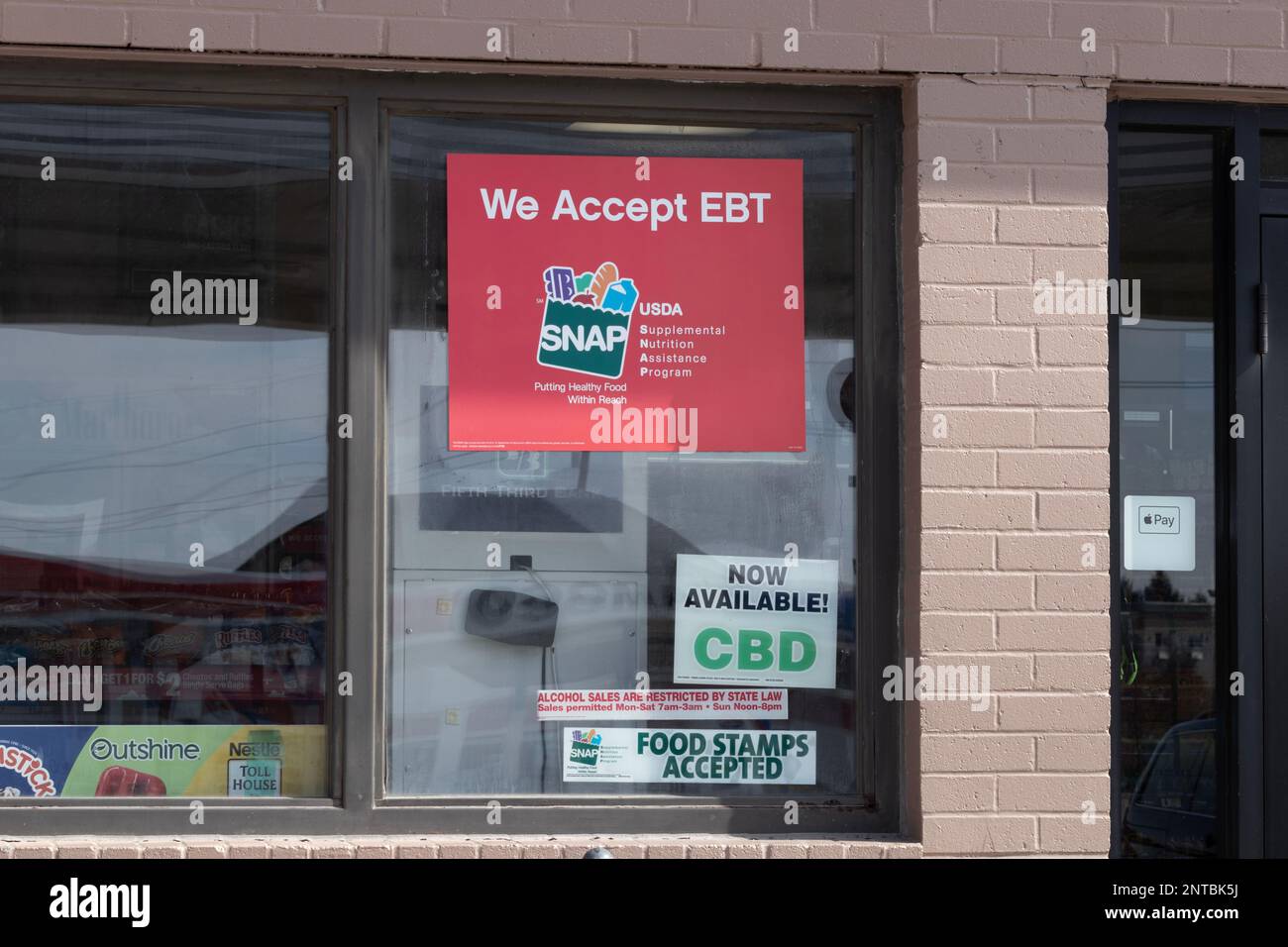 Snap benefits sign hi-res stock photography and images - Alamy