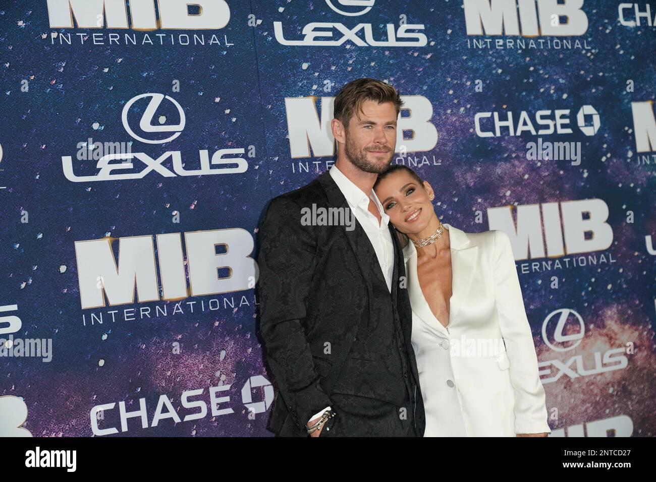 Photo by: John Nacion/STAR MAX/IPx 2019 6/11/19 Chris Hemsworth and ...