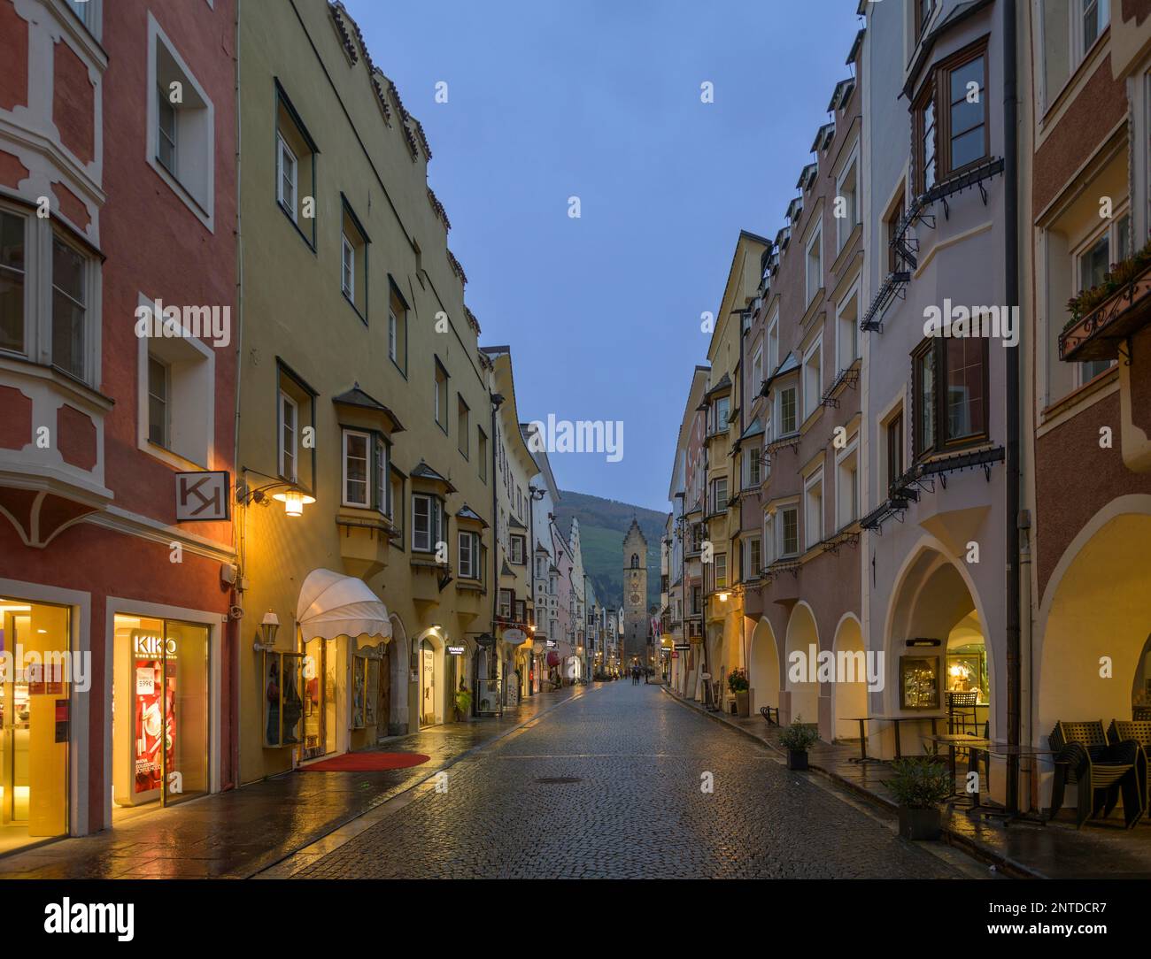 Arcades in the old town, Sterzing, South Tyrol, Italy Stock Photo - Alamy