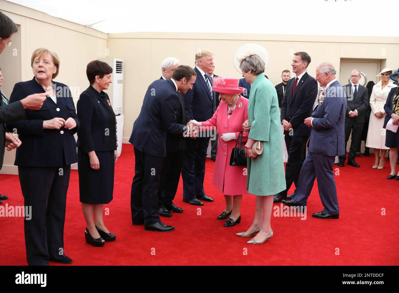 Leaders from left, German Chancellor Angela Merkel, Governor-General of ...