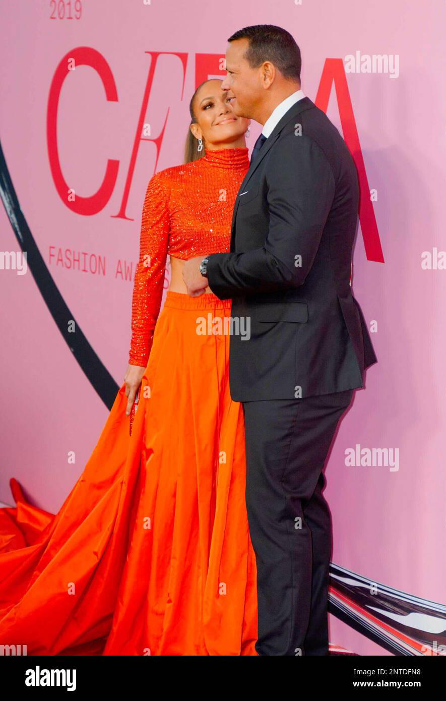 Photo by: XPX/STAR MAX/IPx 2019 6/3/19 Jennifer Lopez and Alex ...