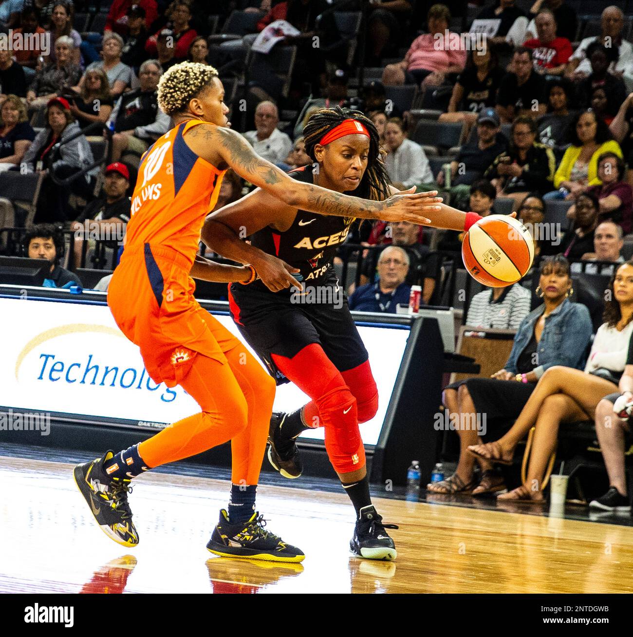 June 02, 2019 Las Vegas, NV U.S.A.: Las Vegas guard Sugar Rodgers (14 ...