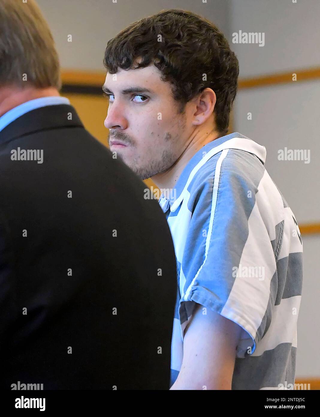 Alex Whipple appears in 1st District Court for his initial appearance ...