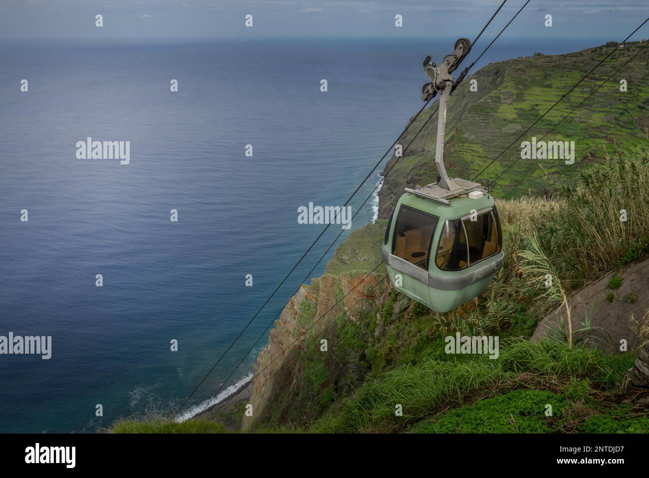 Funicular, Achadas da Cruz, Madeira, Portugal Stock Photo - Alamy