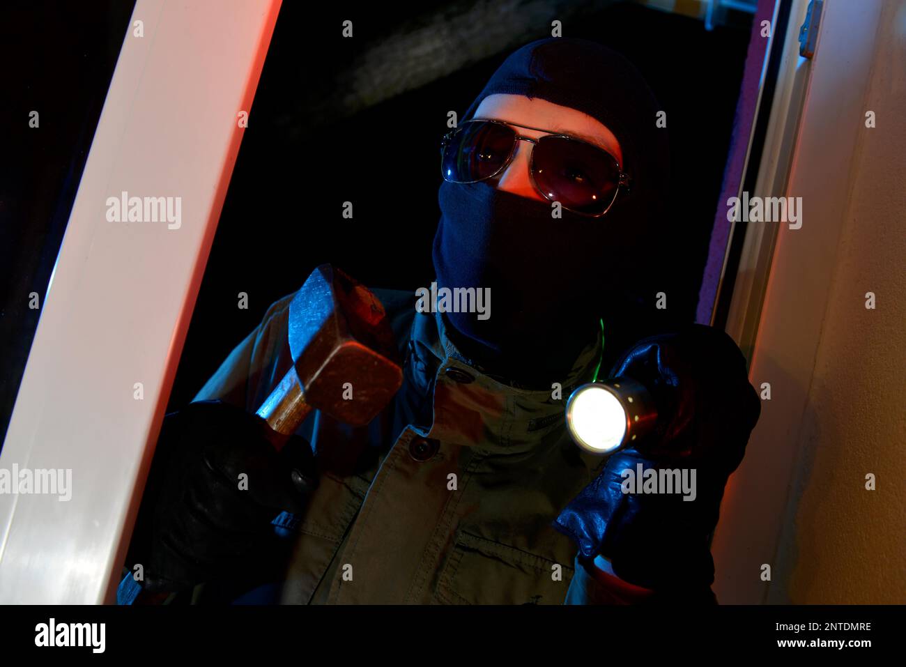 Burglar door hi-res stock photography and images - Alamy