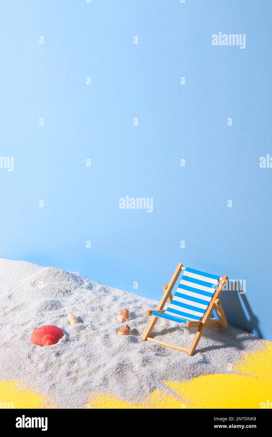 Happy summer vacation in the beach with sand and shells Stock Photo - Alamy