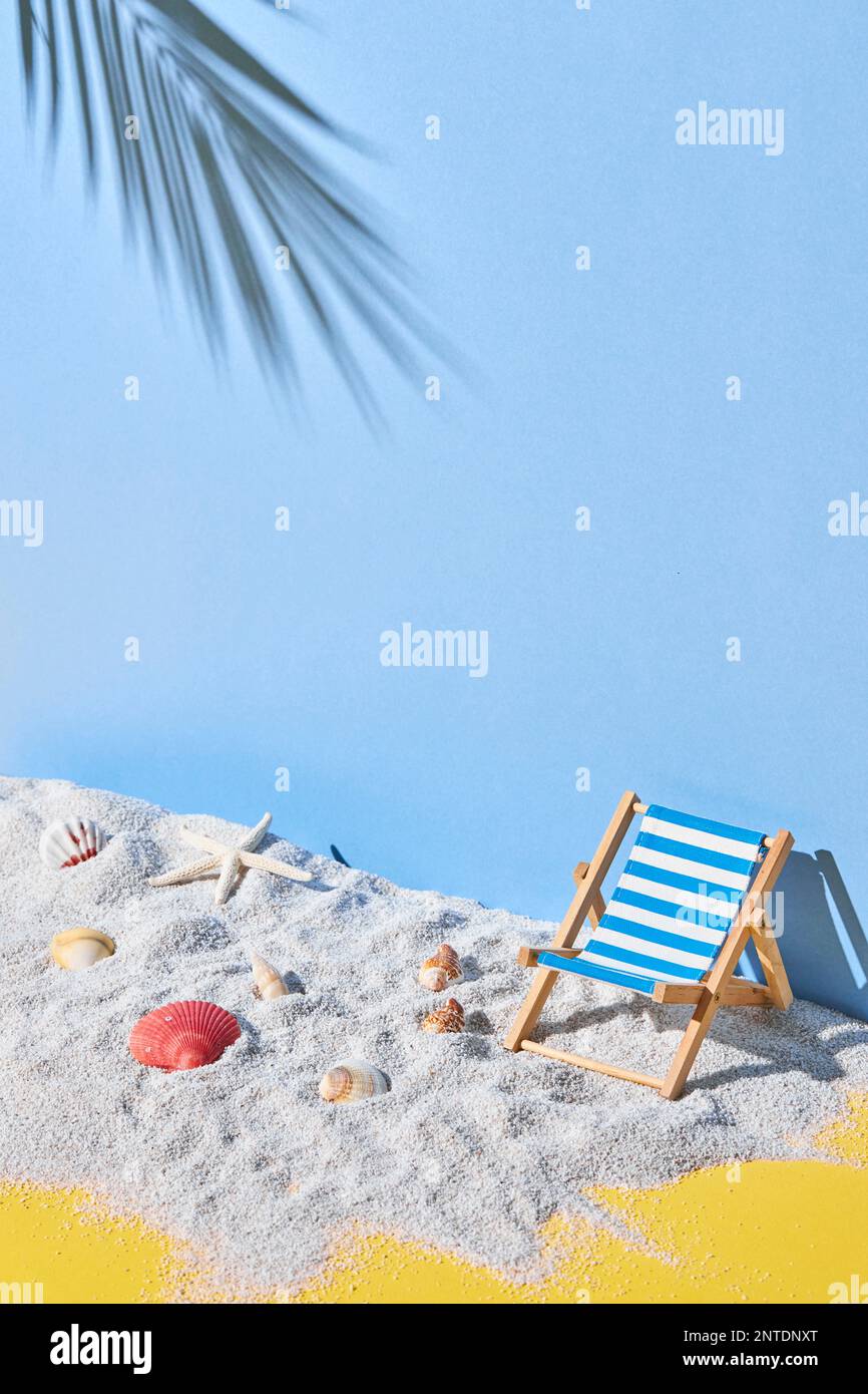 Happy summer vacation in the beach with sand and shells Stock Photo - Alamy
