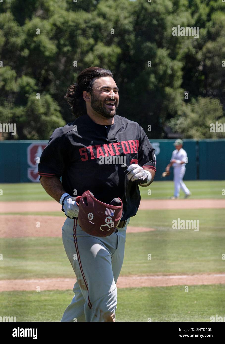 STANFORD, CA - JUNE 02: Stanford Cardinal third baseman Nick ...
