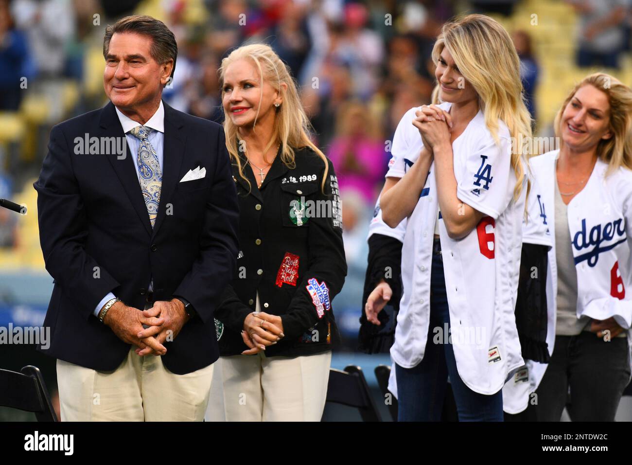 LOS ANGELES, CA - JUNE 01: Former Dodger Steve Garvey stands with his ...