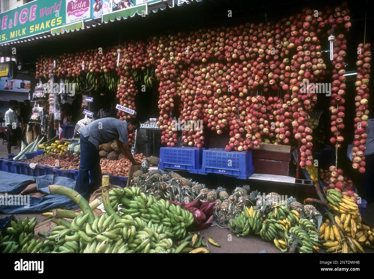Fruit stall in india kerala hi-res stock photography and images - Alamy