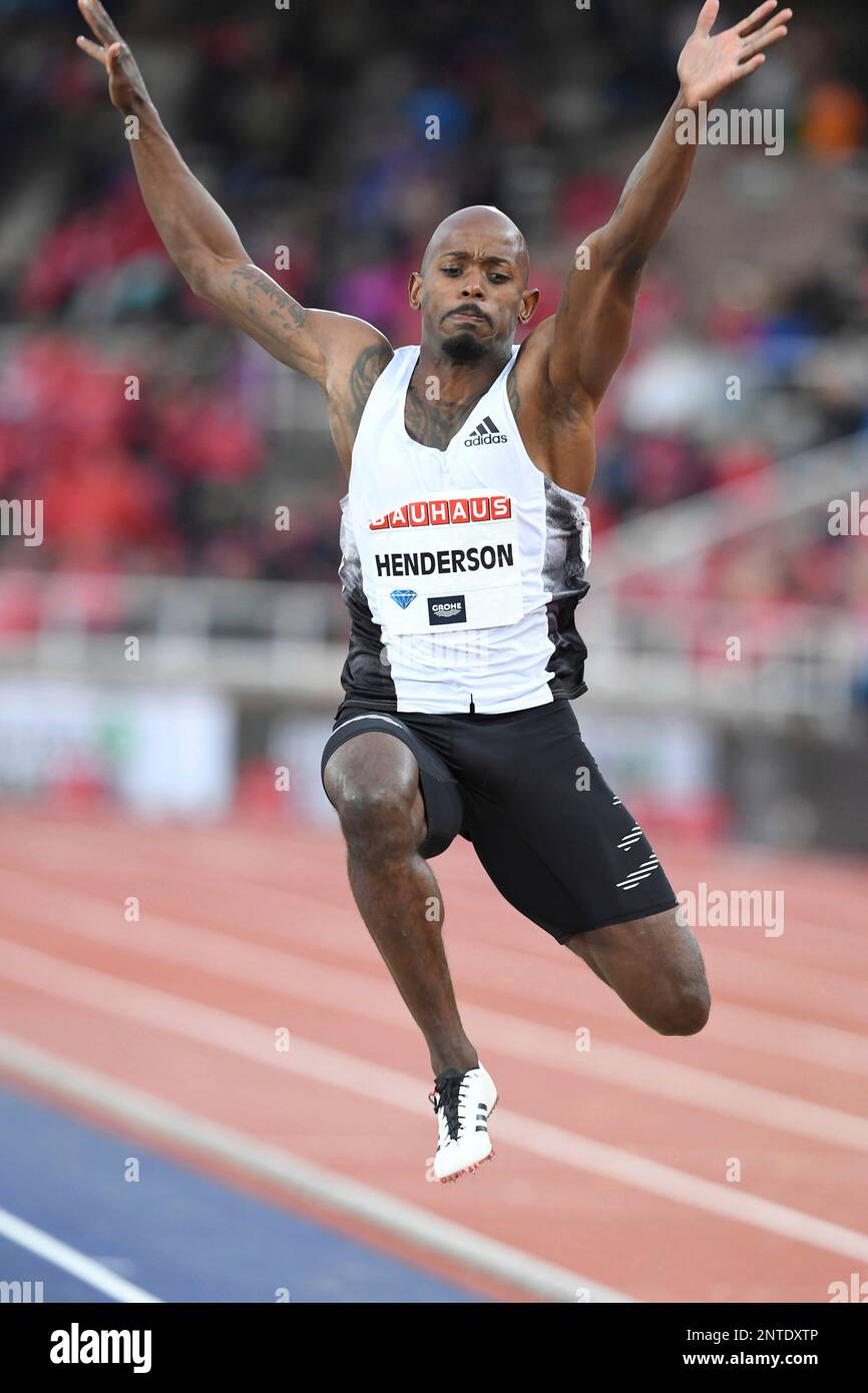 Jeff Henderson aka Jeffrey Henderson (USA) places third in the long ...
