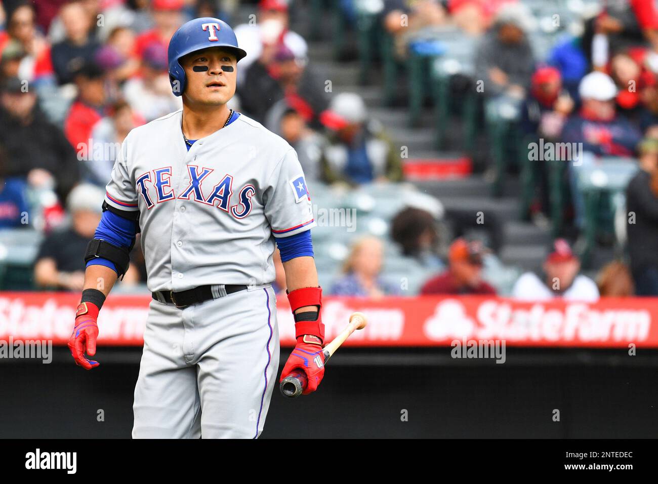 ANAHEIM, CA - MAY 26: Texas Rangers right fielder Shin-Soo Choo (17 ...
