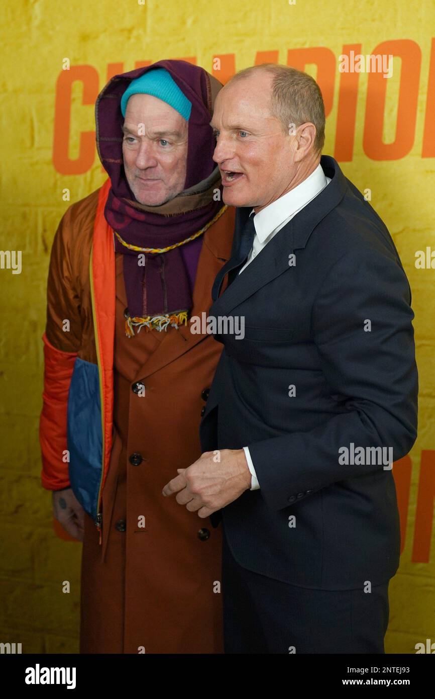 Michael stipe and woody harrelson hi-res stock photography and images - Alamy