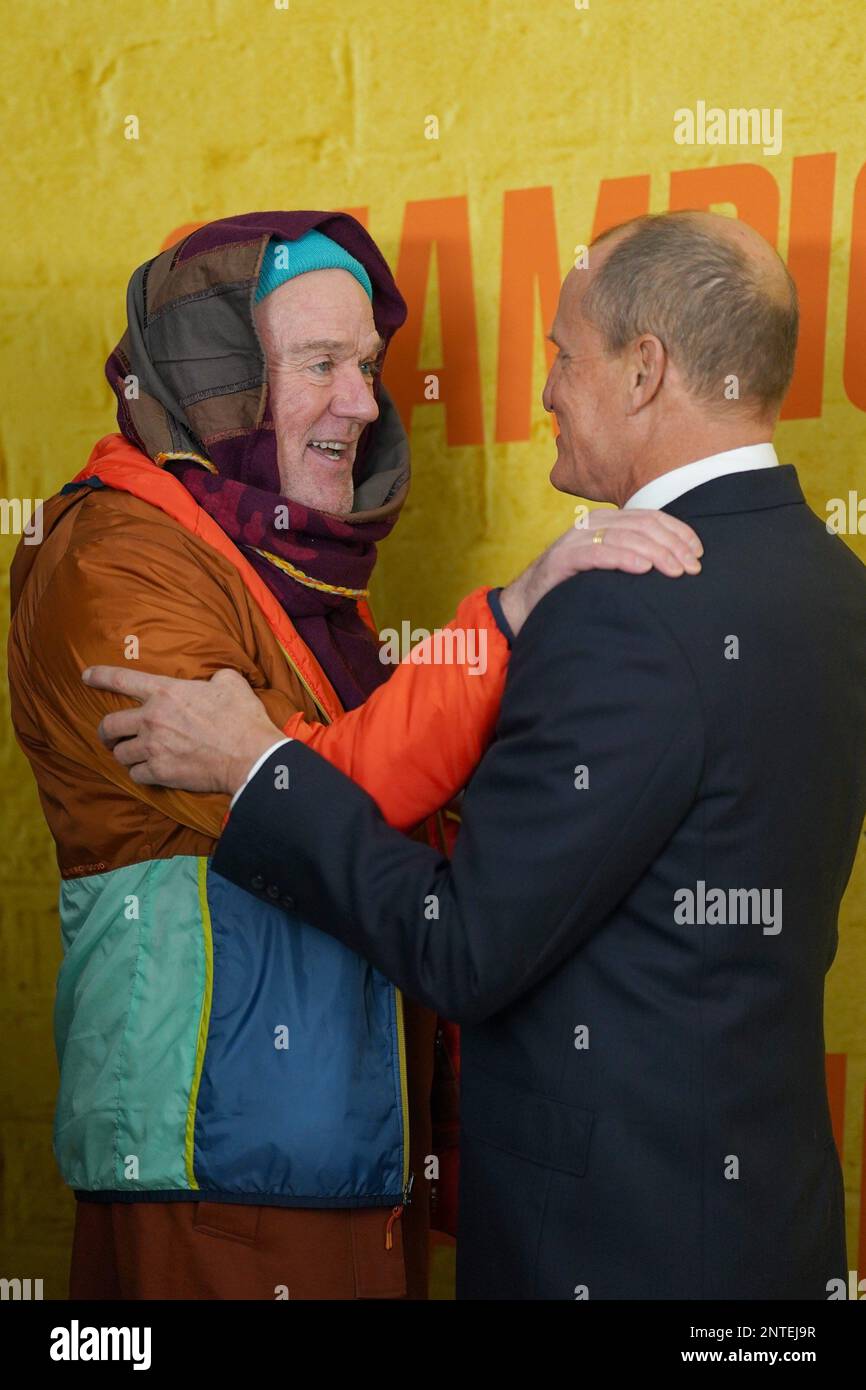 Michael stipe and woody harrelson hi-res stock photography and images - Alamy