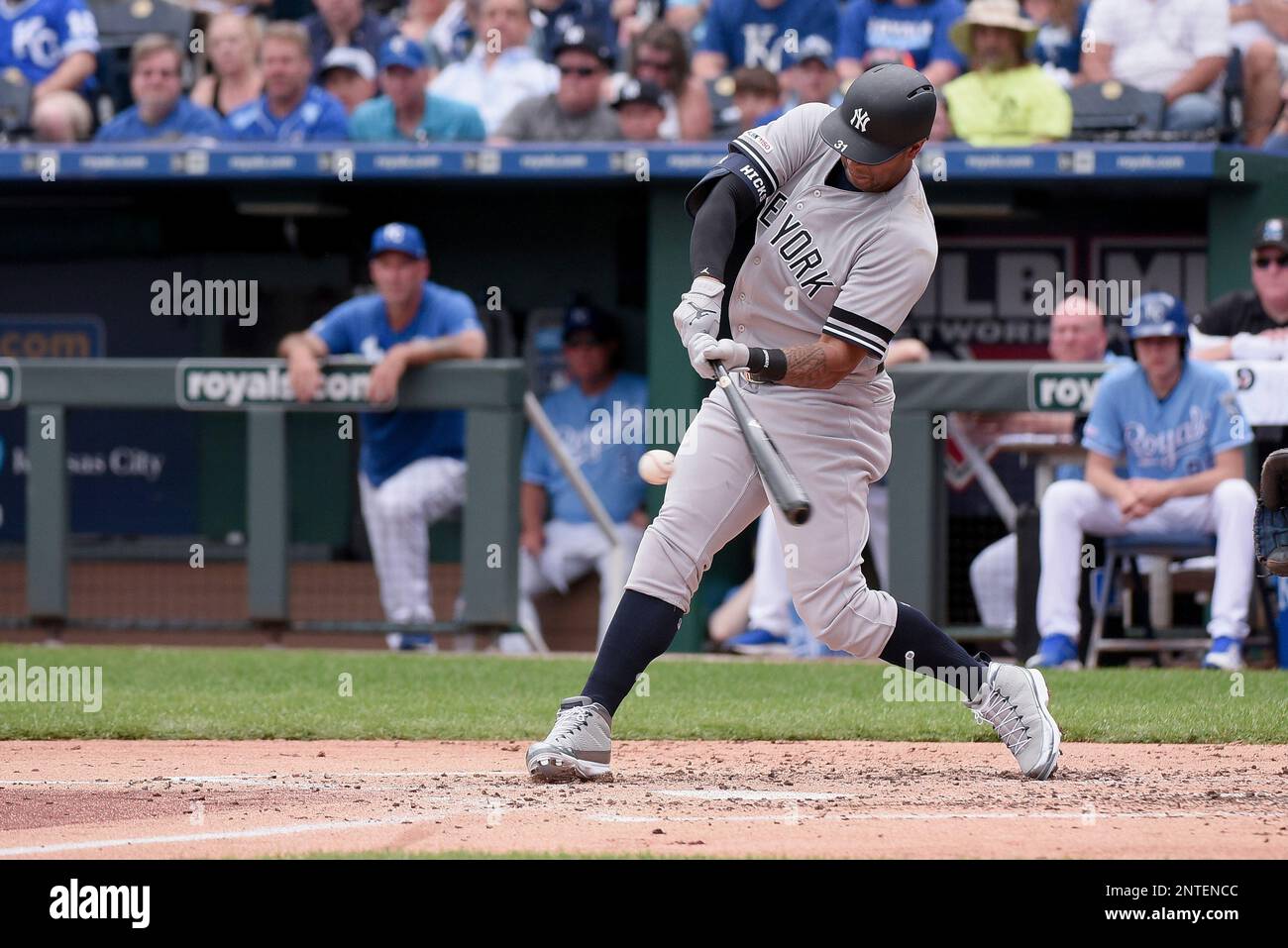 May 25, 2019: New York Yankees Center fielder Aaron Hicks (31) swings ...