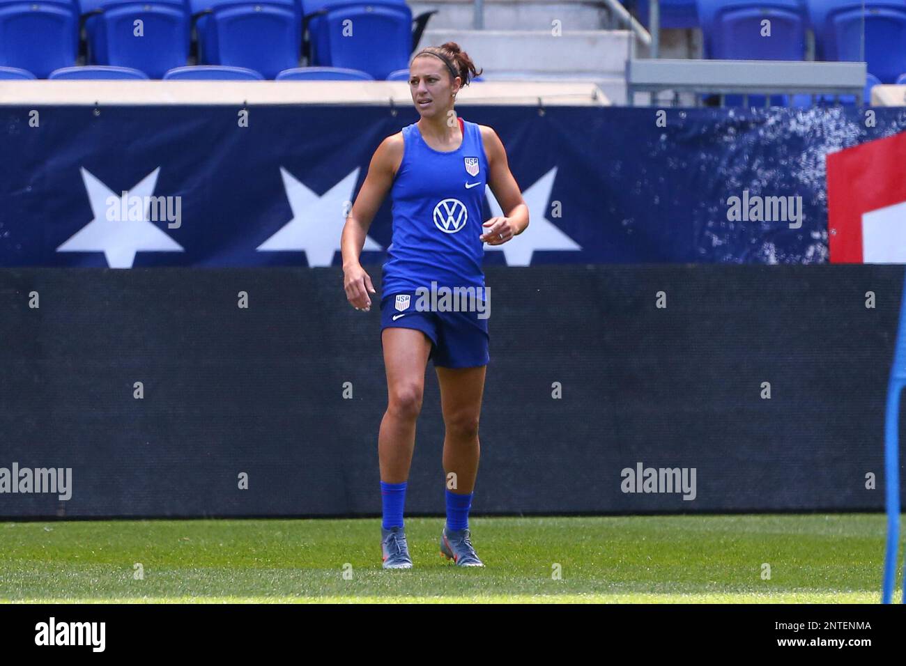 HARRISON, NJ - MAY 25: U.S. Women's National Team midfielder Carly ...