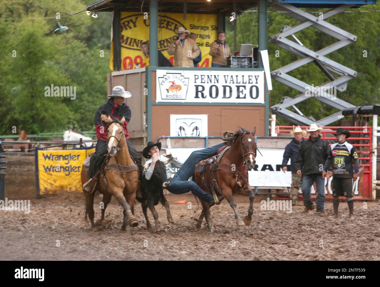 Rain couldn't stop the 62nd annual Penn Valley Rodeo.(Elias Funez/The ...