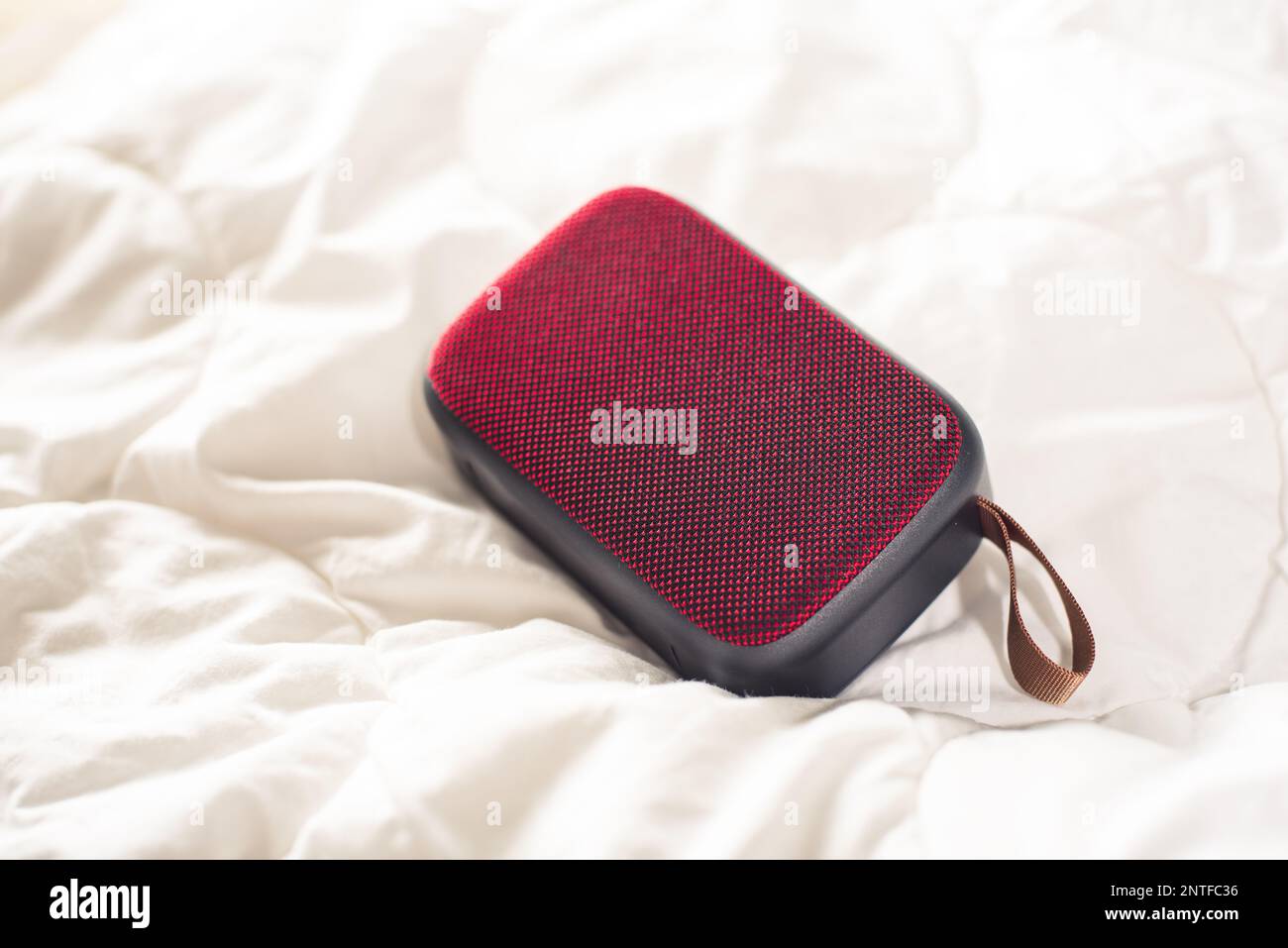 Using speaker hi-res stock photography and images - Alamy