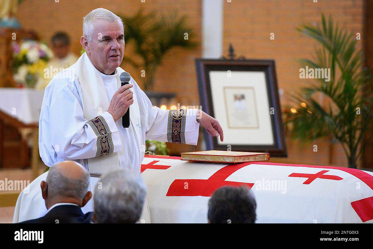 Father John Lyons, of St. Thomas the Apostle Parish, in Tucson ...