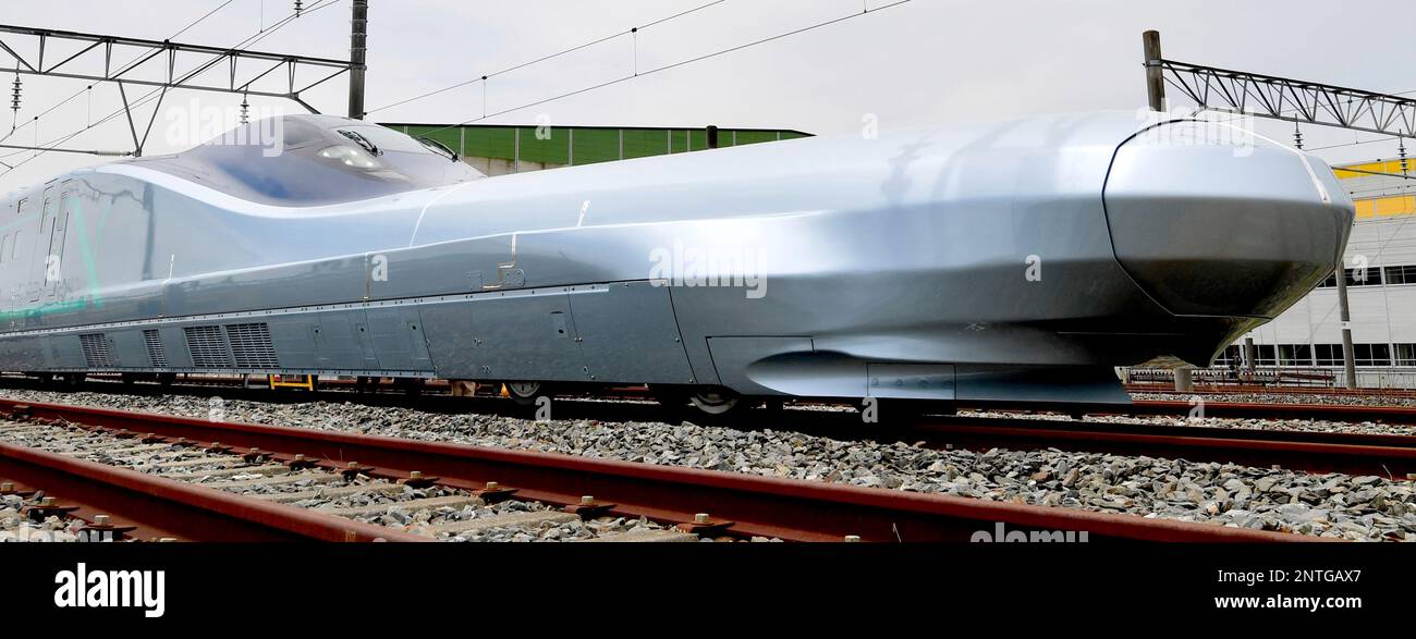 JR East Japan Railway Compnay unveils a new Shinkansen bullet train ...