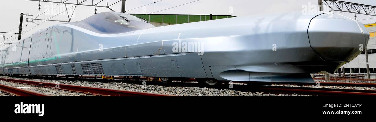 JR East Japan Railway Compnay unveils a new Shinkansen bullet train ...