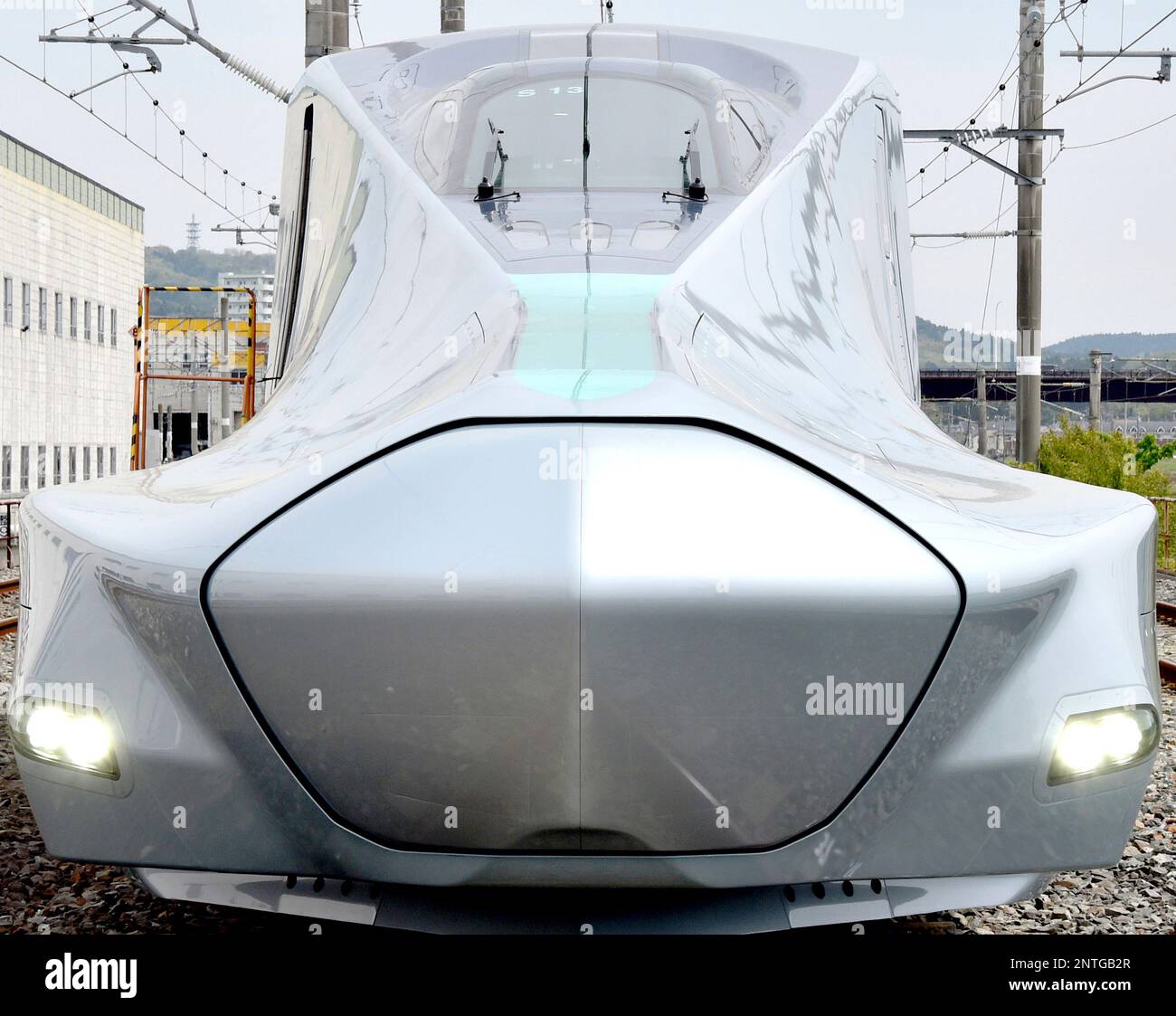 JR East Japan Railway Compnay unveils a new Shinkansen bullet train, " ALFA-X" at Shinkansen ...